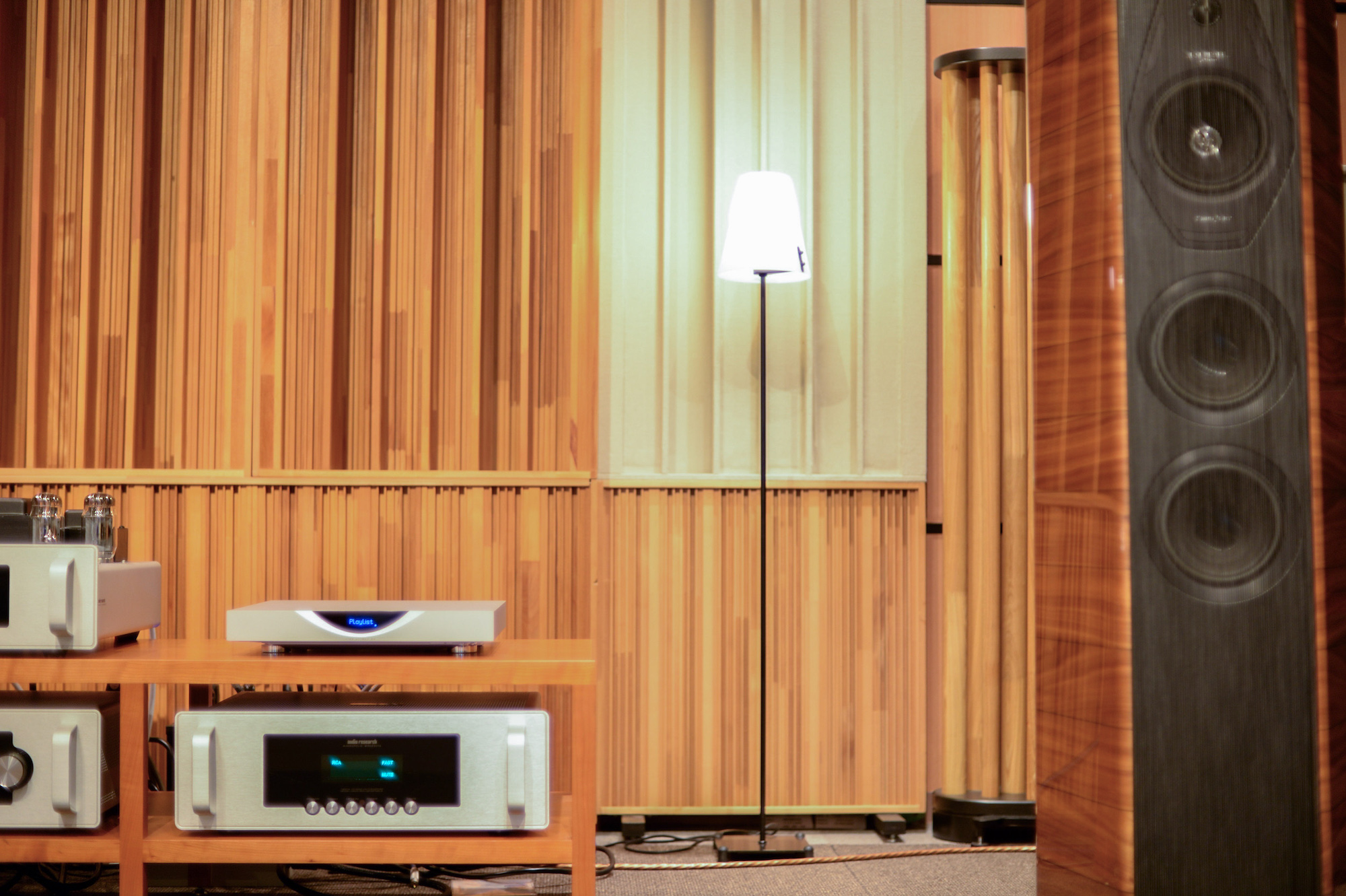 Audio Research | Dynamicaudio 5555 3F