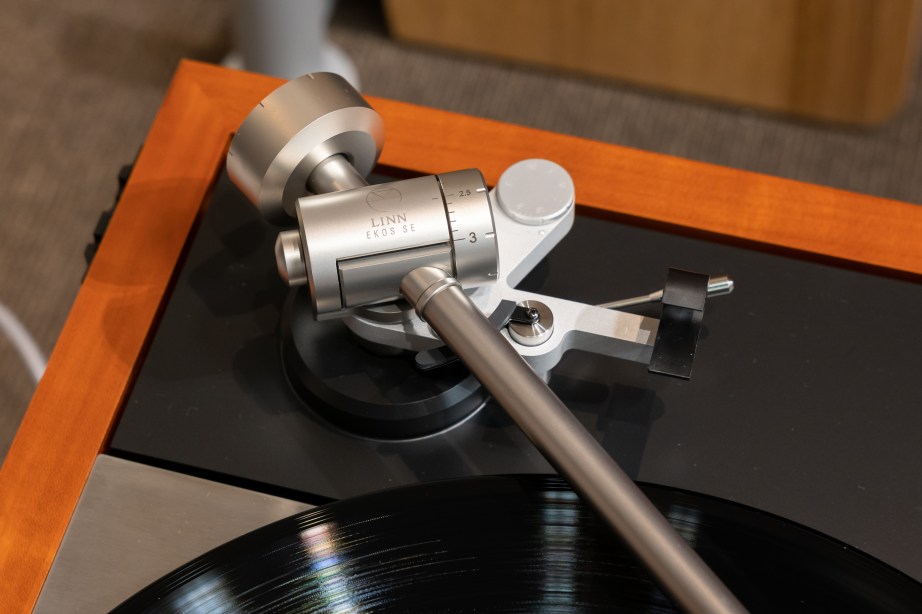 EKOS SE | Dynamicaudio 5555 3F